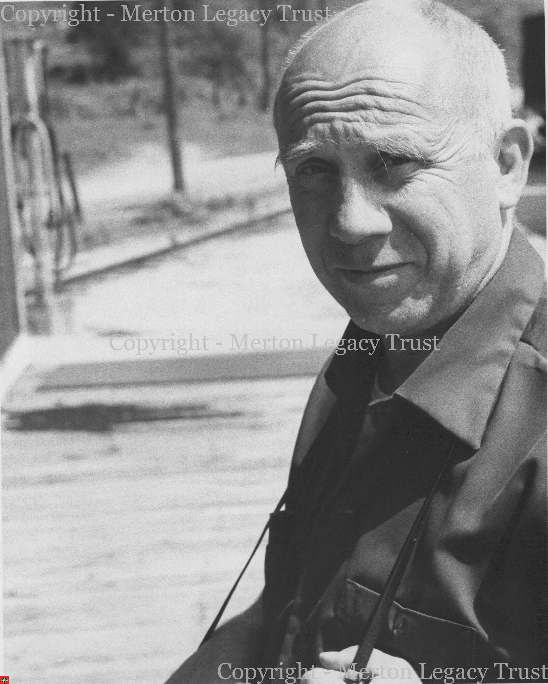 A Hidden Wholeness: The Zen Photography of Thomas Merton - Thomas ...